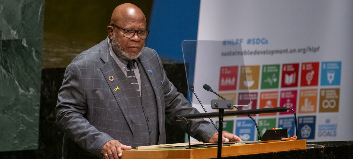 UN deputy chief calls for major arms spending cuts and urgent action to save SDGs | UN News